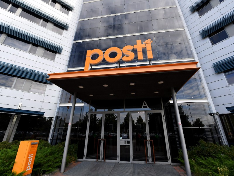 Posti’s wage cut would affect 8,000 employees, sources tell Helsingin ...